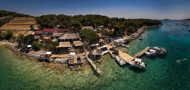 Laganini Beach Restaurant Terrace Hvar - Adriatic Wedding Croatia